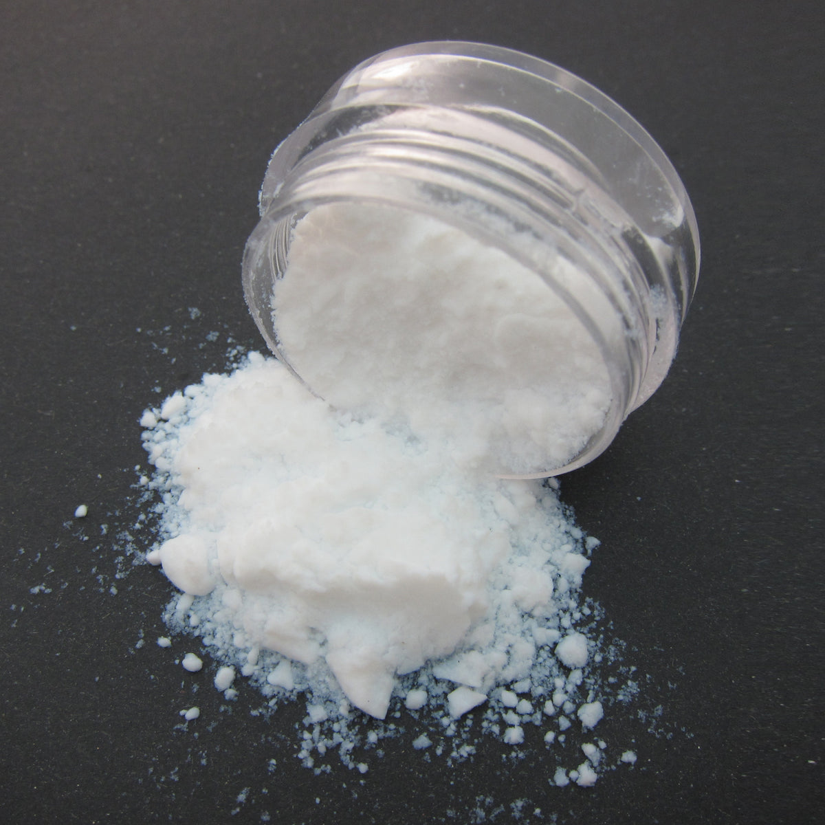Fumed Silica - Lightweight filler with shear thinning properties ...